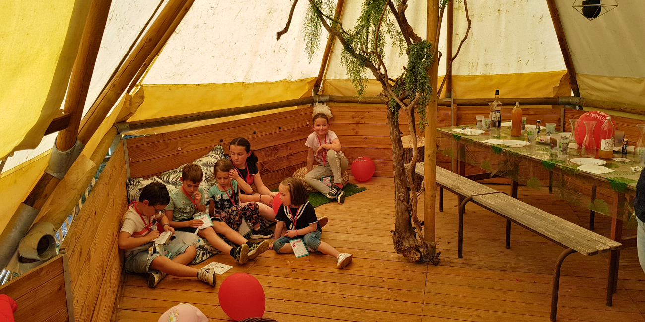 Kidiklik a testé une fête d'anniversaire sous le tipi au Domaine de la ...